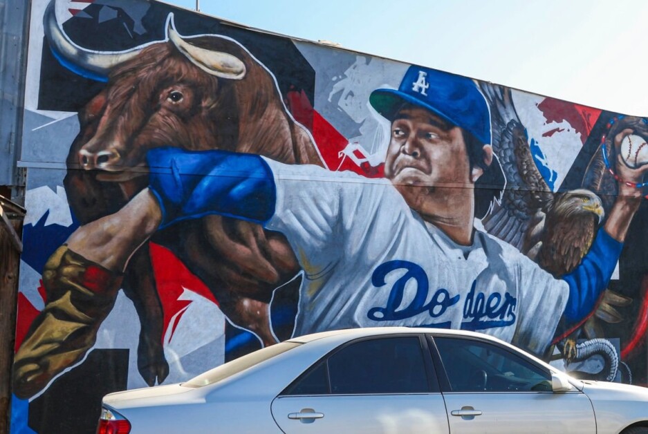 Where to find Fernando Valenzuela mural in Mexico