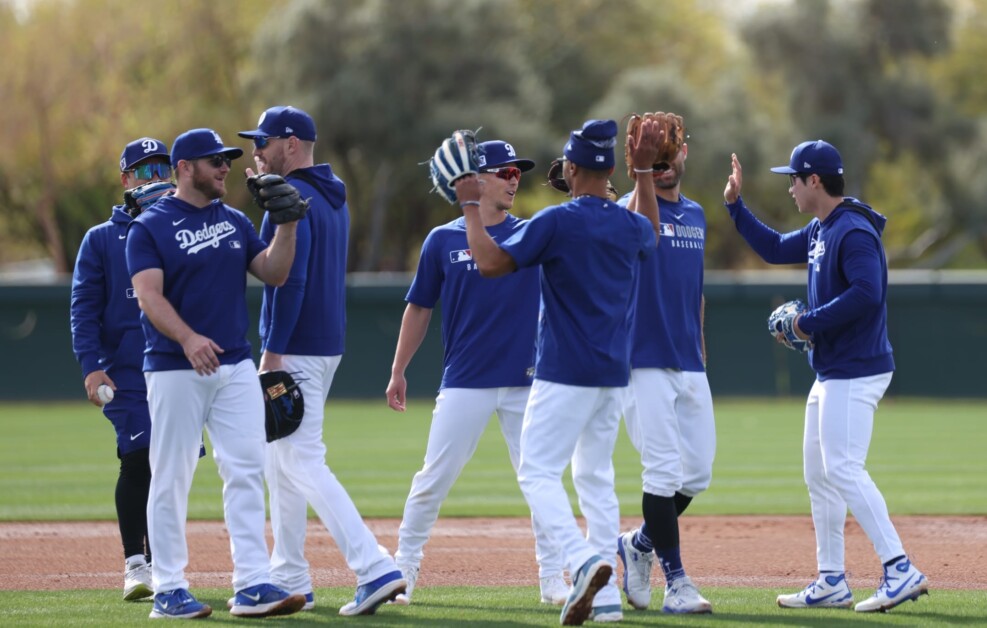 Dodgers Spring Training Video: Mookie Betts Starts Chant For Hyeseong Kim