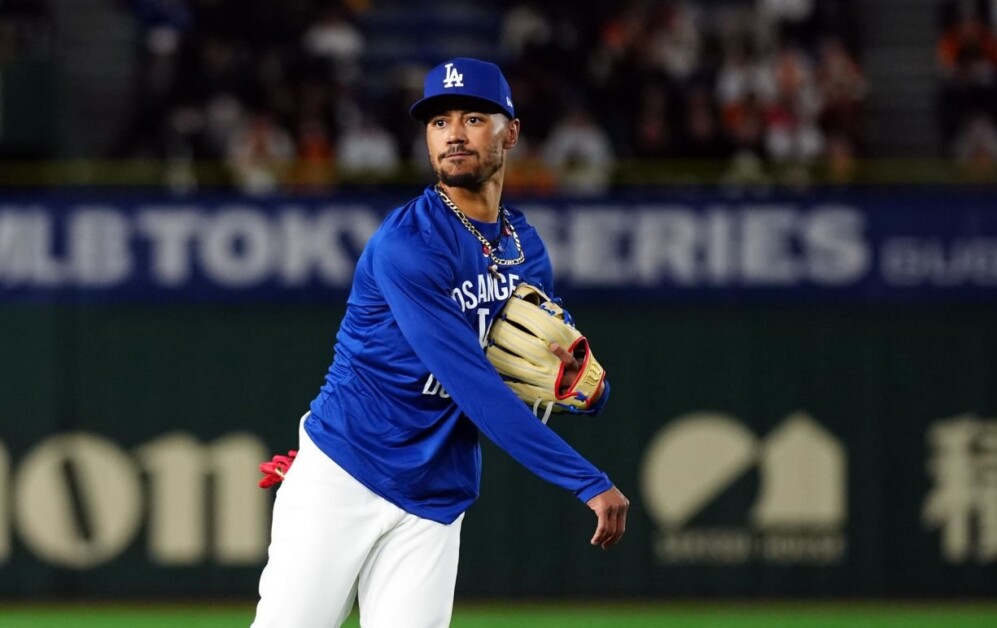 Dave Roberts reveals why Mookie Betts is missing Dodgers' games in Japan