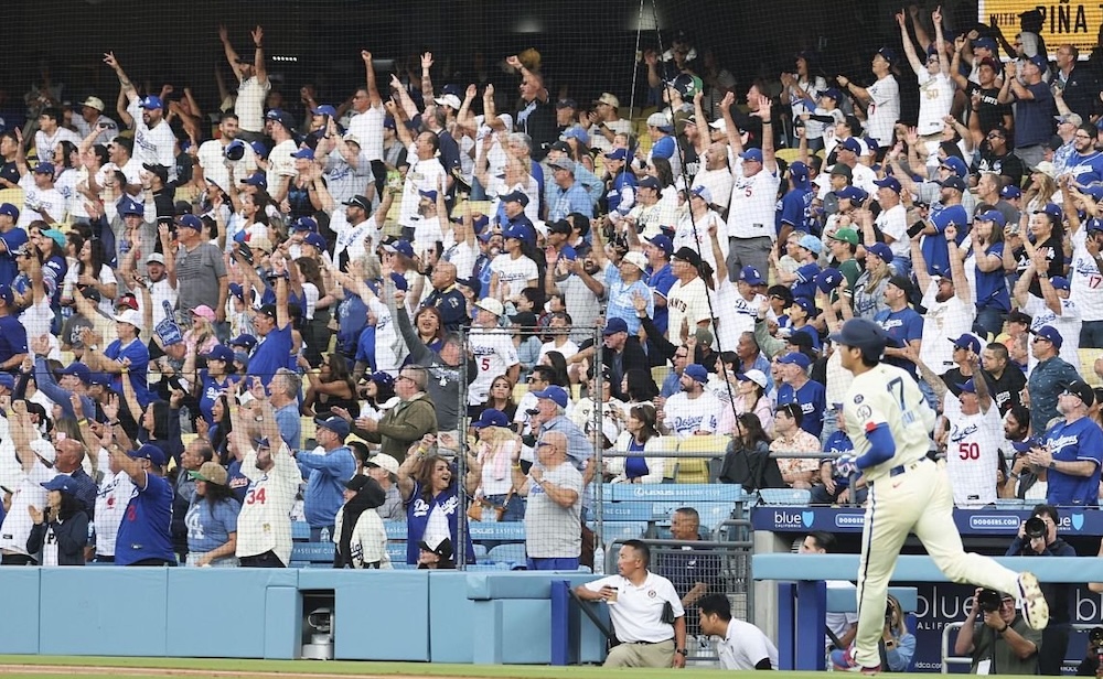 Dodgers set new Dodger Stadium attendance record during 2025 season