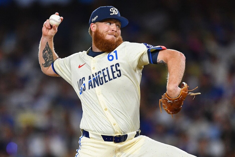 Will Klein replaces Michael Kopech on Dodgers roster